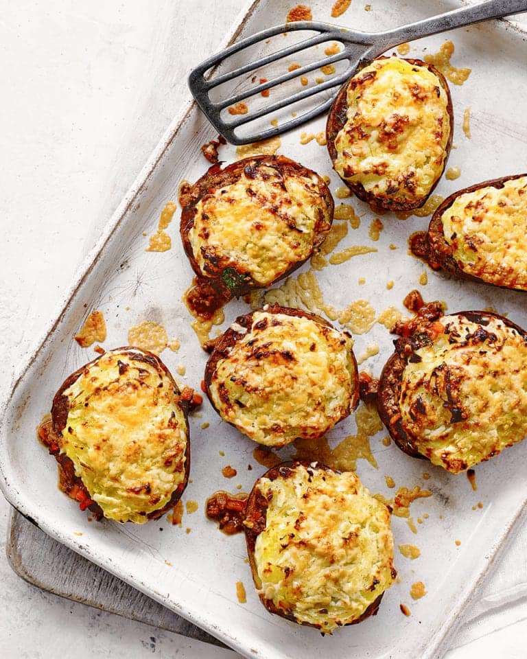 Jacket Potatoes with Spicy Beef | Yajambee Farms Beef Recipes